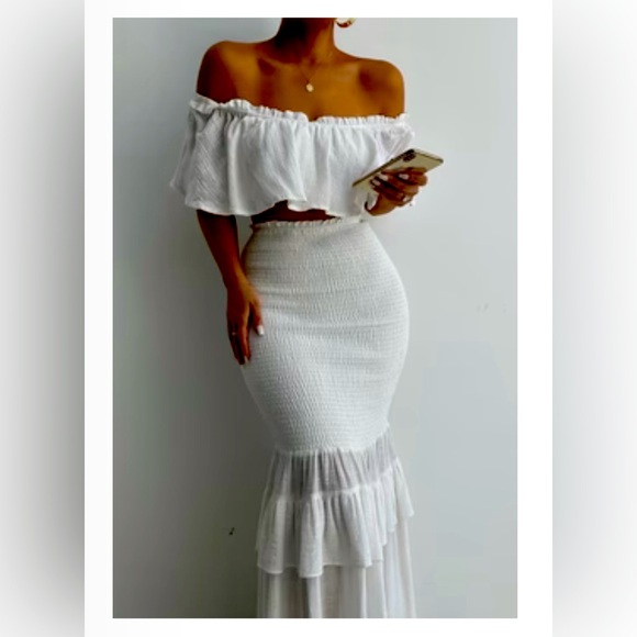 JLUXLABEL | Dresses | J Luxe Label White Sienna Ruffled Skirt Set ...